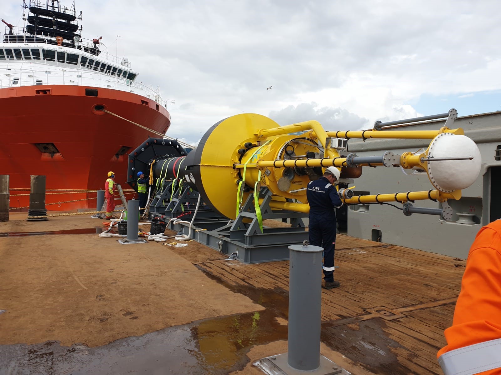 Bespoke solutions for a wave energy converter installation | Acteon