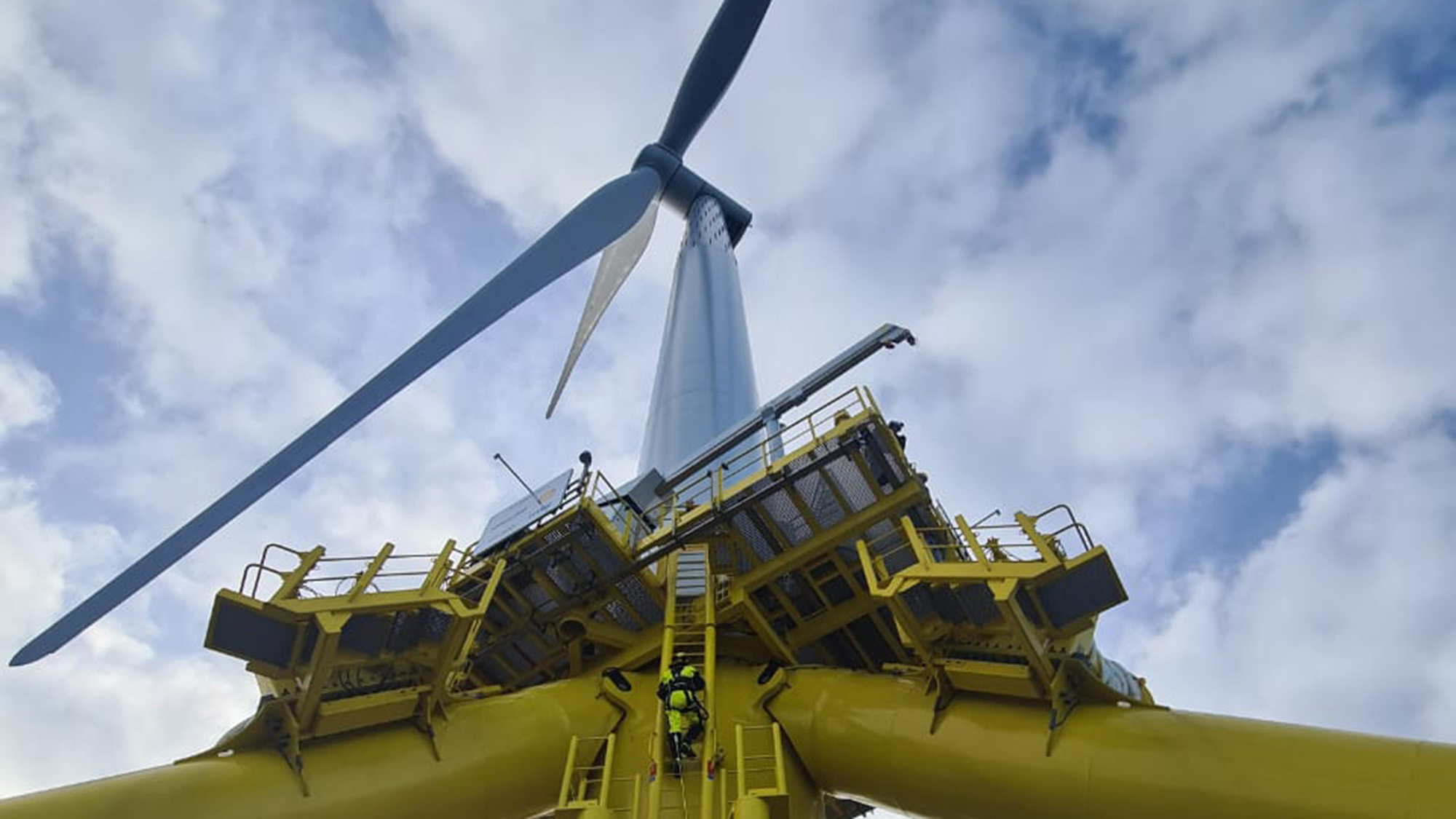 Efficient structural monitoring measurement campaign on the TetraSpar ...